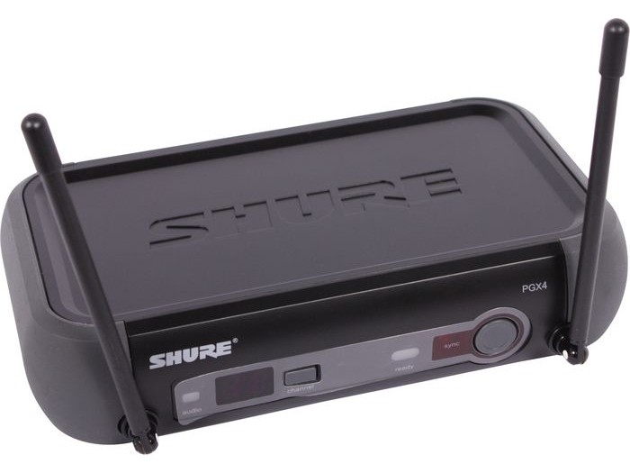 Shure PGX4E Diversity Receiver with PS20 Power Supply and 1/4 Wave Antennas